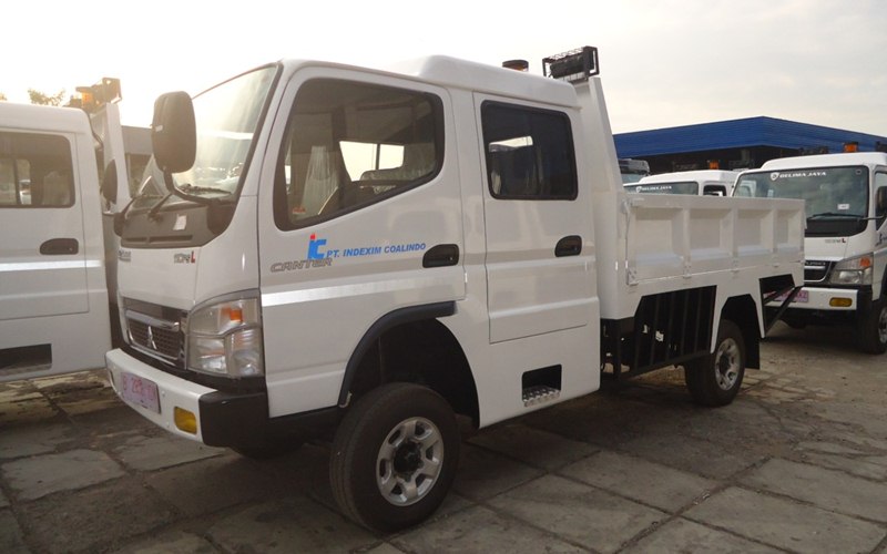 Harga dan Spesifikasi Truk Engkel Double Cabin Mitsubishi Canter FE 71 Long