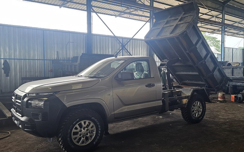 Harga Mobil Dump Truck Mini Mitsubishi Triton dan Spesifikasinya